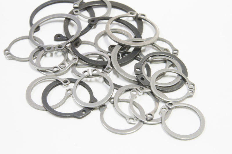 Retaining Rings - Lindstrom